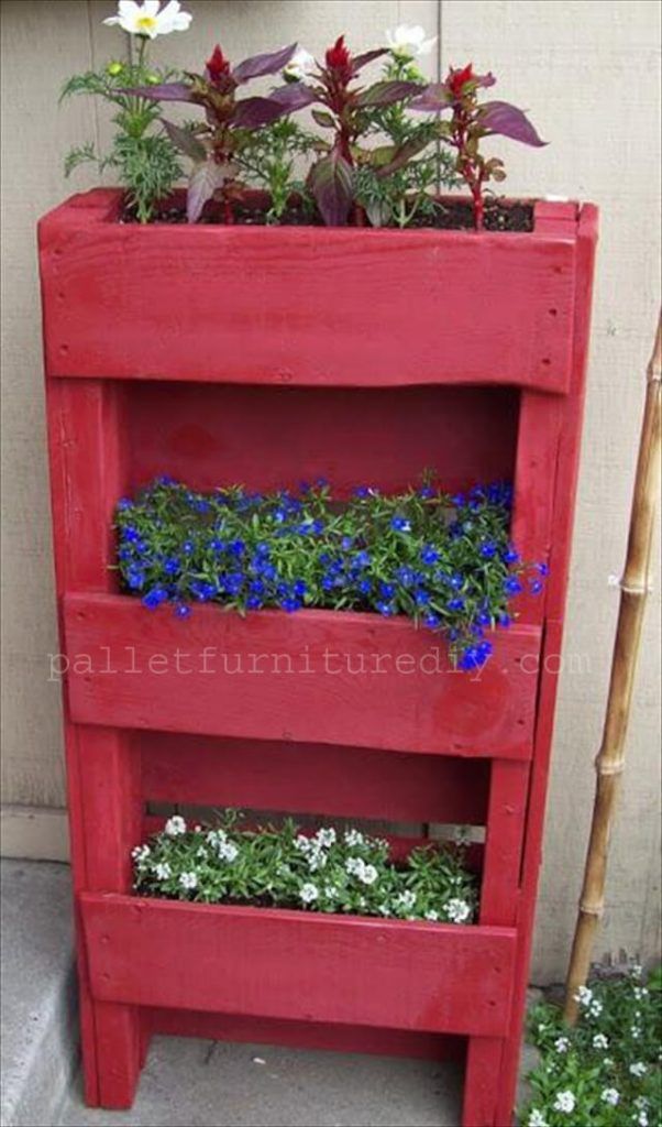 25 Vertical and Box Recycled Pallet Planters