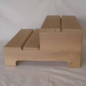 DIY Pallet Step Stool
