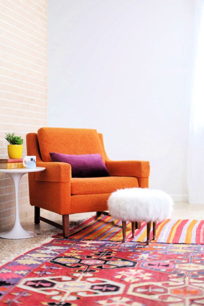 25 DIY Footrest Ideas - Free DIY Footstool Plans - Pallet Ideas