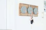 20 Homemade DIY Key Holder Ideas - Pallet Ideas